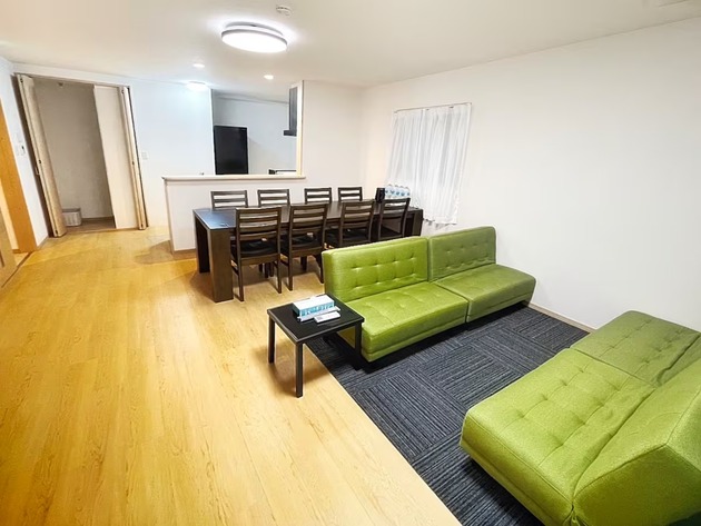 K HOUSE NAMBA - 【一棟貸切】3LDK、JR駅7分、無料駐車場 大阪府 大阪市 | Rakuten Oyado